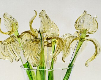 Bouquet of 3 Beautiful Color Glass Long Stem Iris Flower. Excellent ...