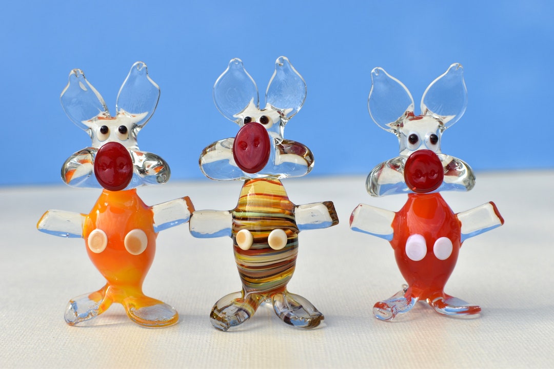 Set of Three Little Pigs Fairy Tale. Glass Detailed Figurines With a ...