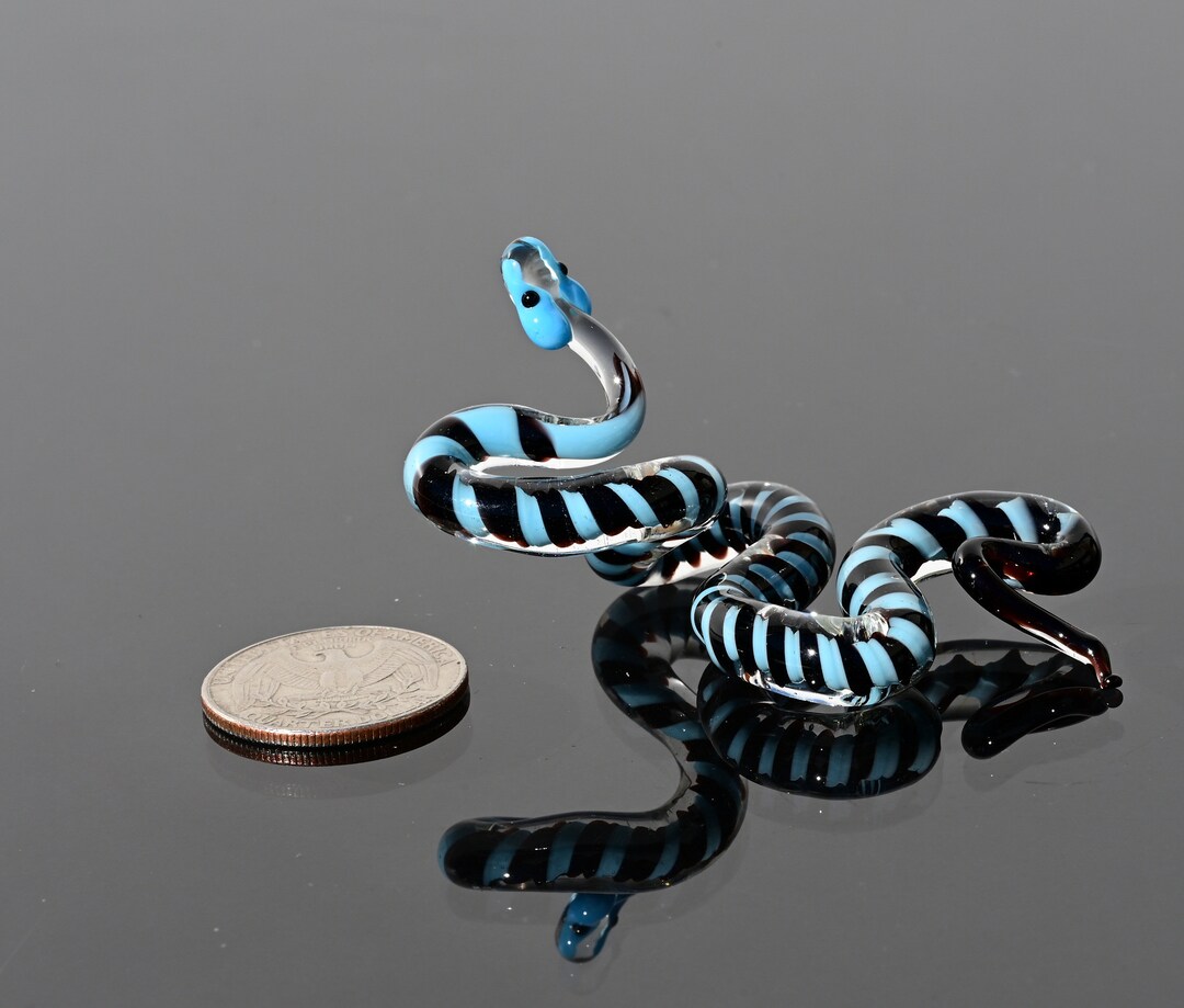Art Glass Realistic Looking Blue Black Glass Snake. Flame Work, Hand ...