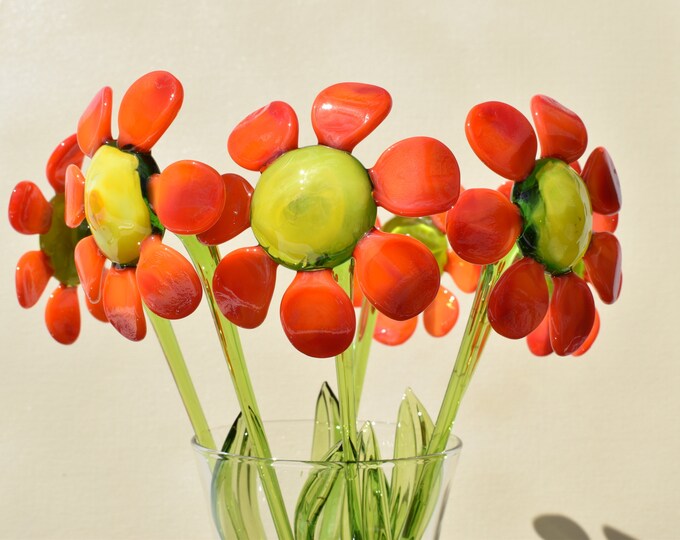 Beautiful Long Stem Orange Daisy Glass Flower. Excellent Addition to ...