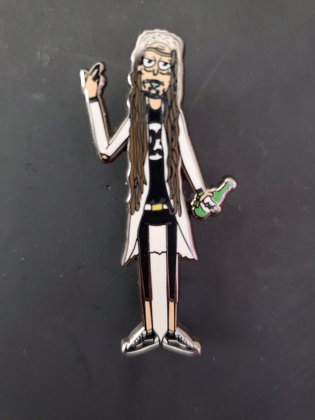 Lorick V2 Pin - Etsy