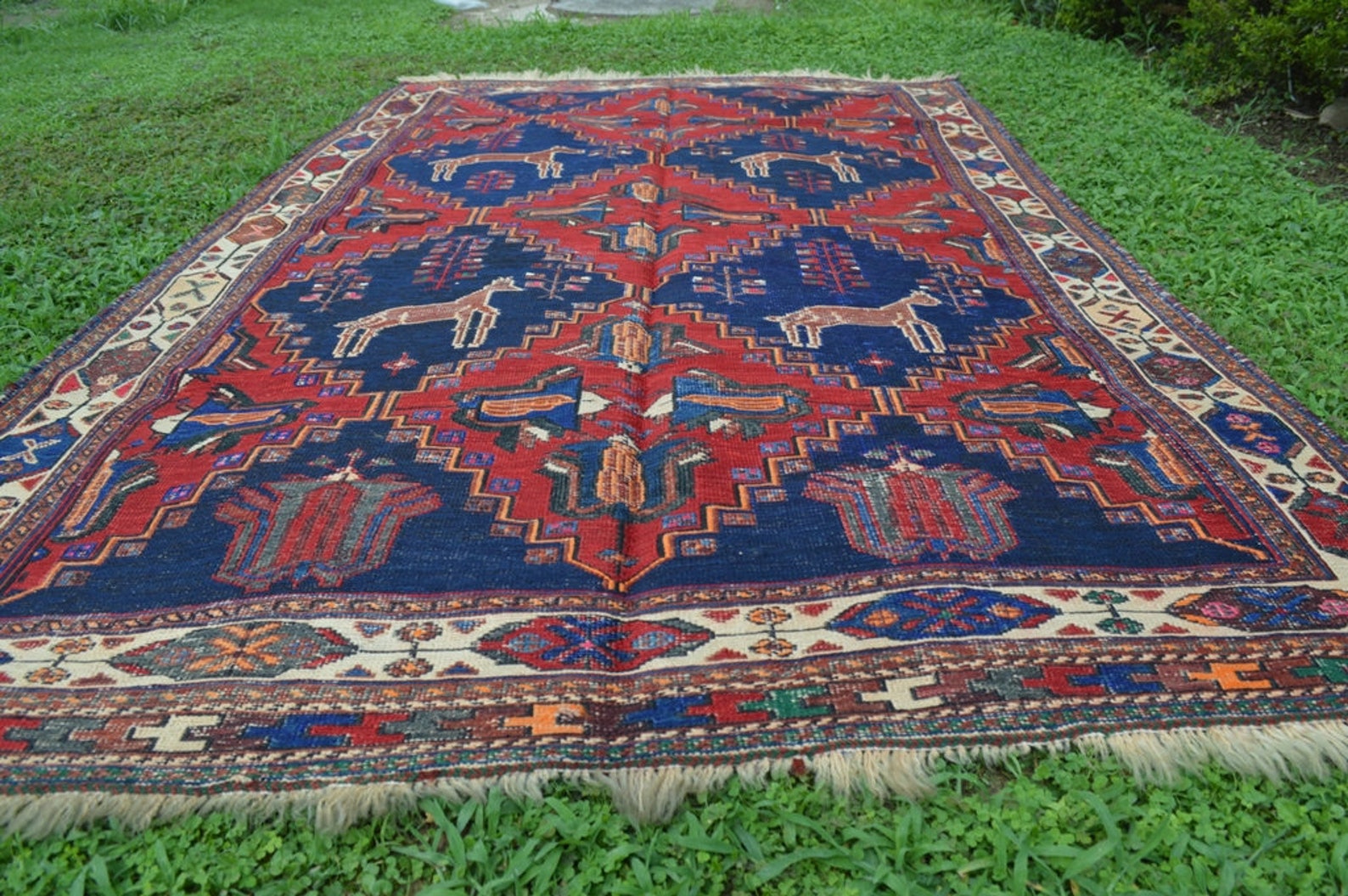 7.6 X 4.7 FT Antique Caucasian Pictorial Pattern Rug MID | Etsy