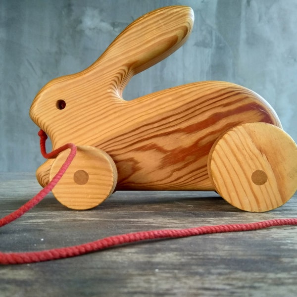 Wooden Pull Toy - Etsy