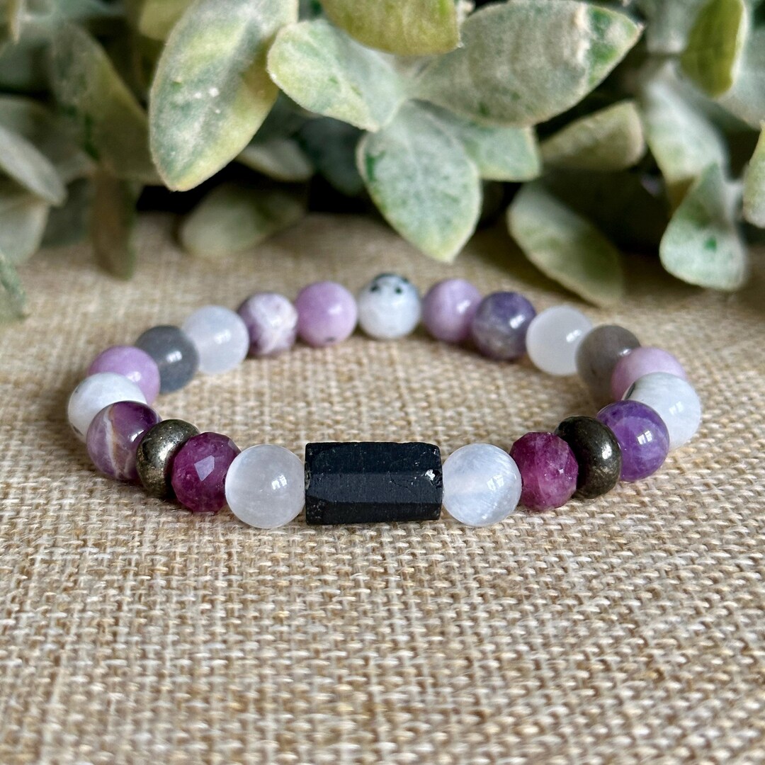 Protection Connection: Feminine - Etsy