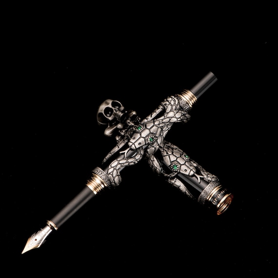 The Expendables 2 Skull Pen