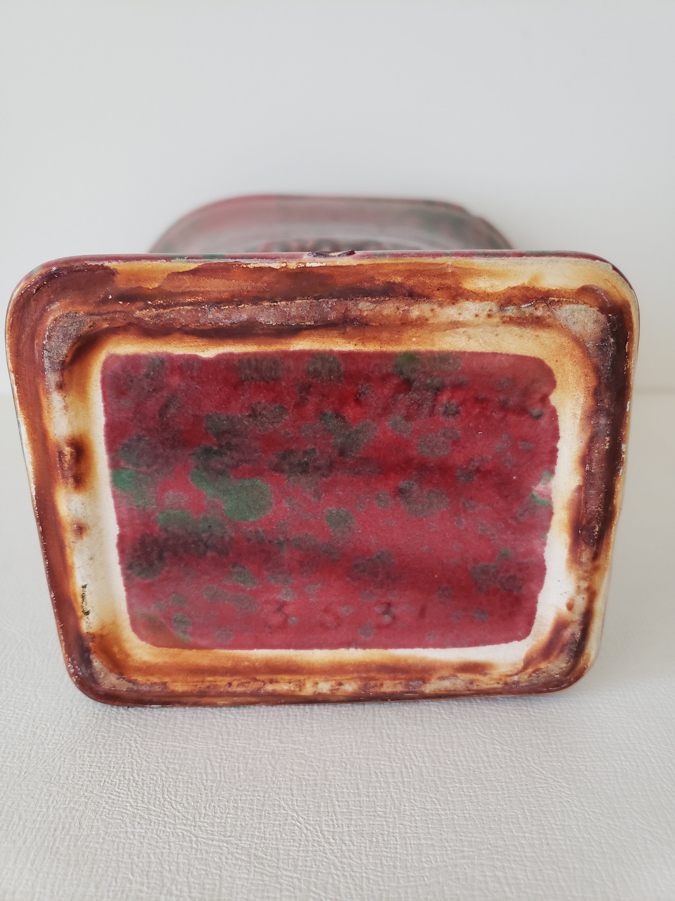 Artistic Potteries California USA High Glaze Mottled Burgundy & Green ... Artistic Potteries California USA High Glaze Mottled Burgundy & Green ...