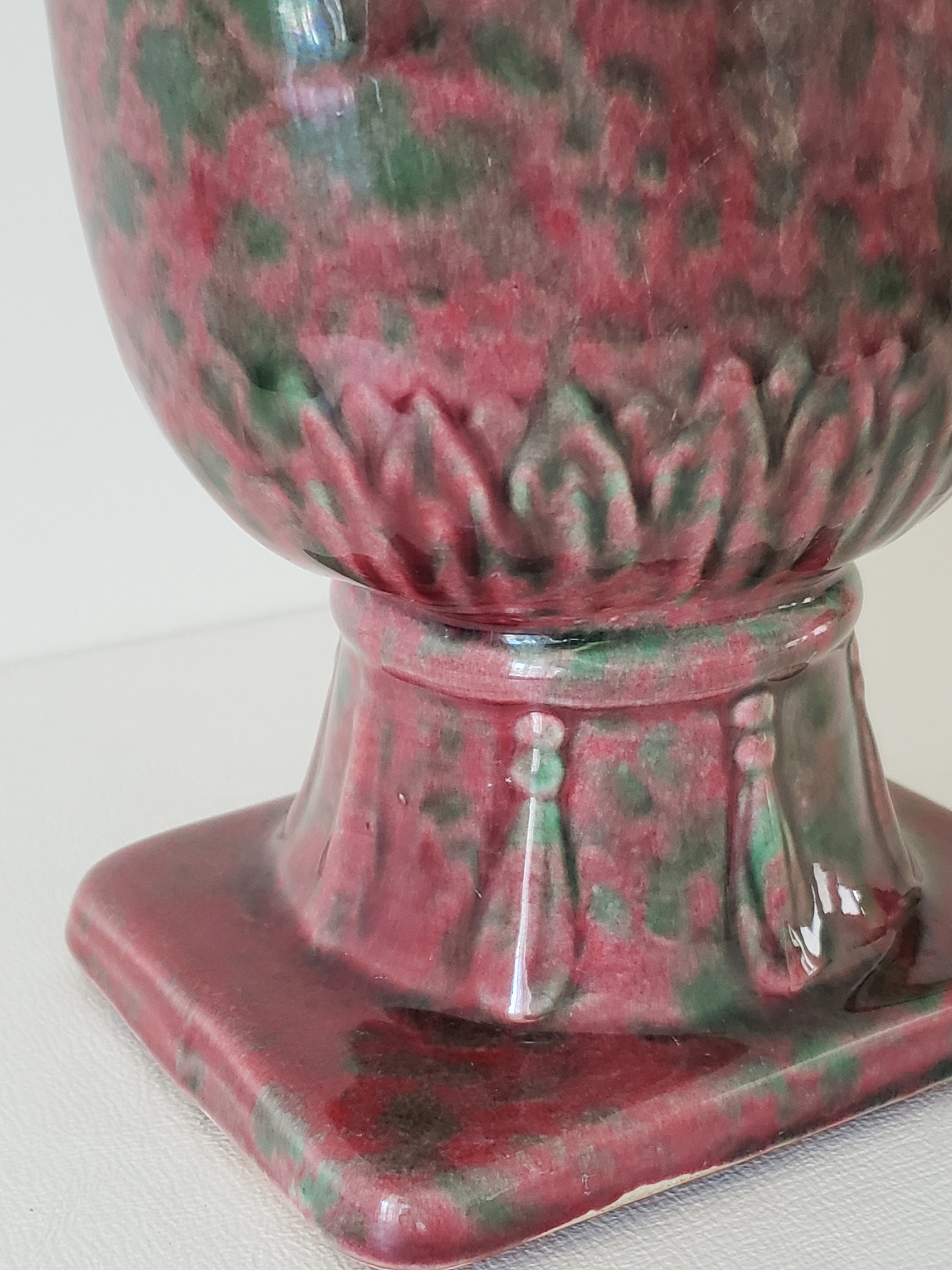 Artistic Potteries California USA High Glaze Mottled Burgundy & Green ... Artistic Potteries California USA High Glaze Mottled Burgundy & Green ...