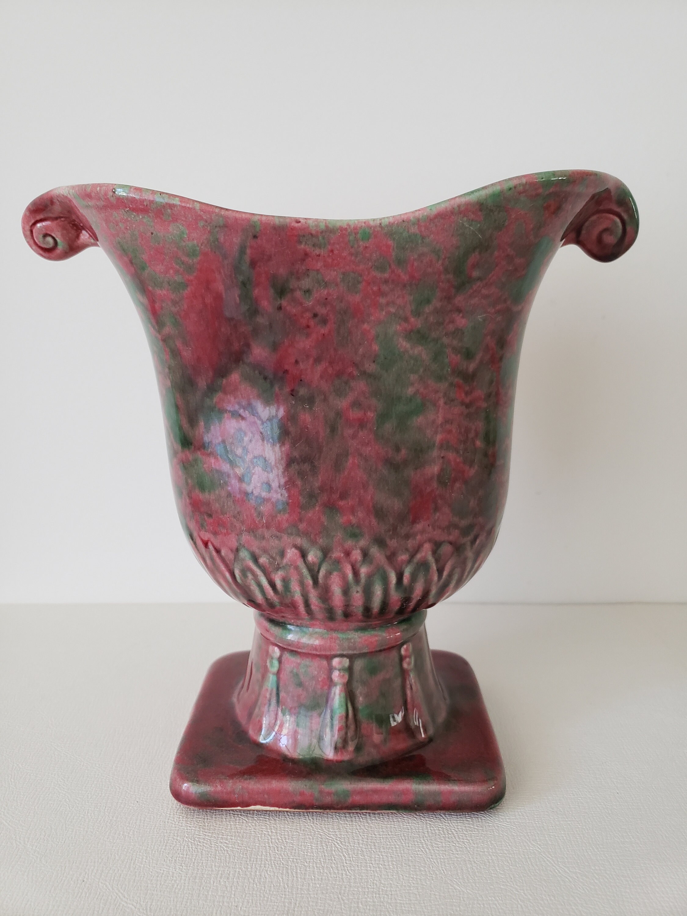 Artistic Potteries California USA High Glaze Mottled Burgundy & Green ... Artistic Potteries California USA High Glaze Mottled Burgundy & Green ...