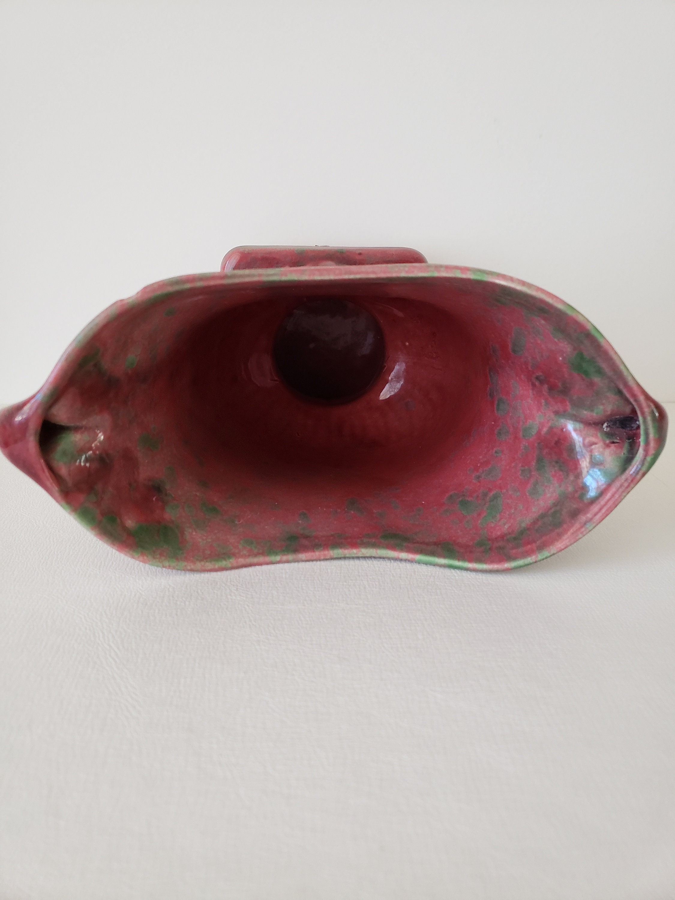 Artistic Potteries California USA High Glaze Mottled Burgundy & Green ... Artistic Potteries California USA High Glaze Mottled Burgundy & Green ...