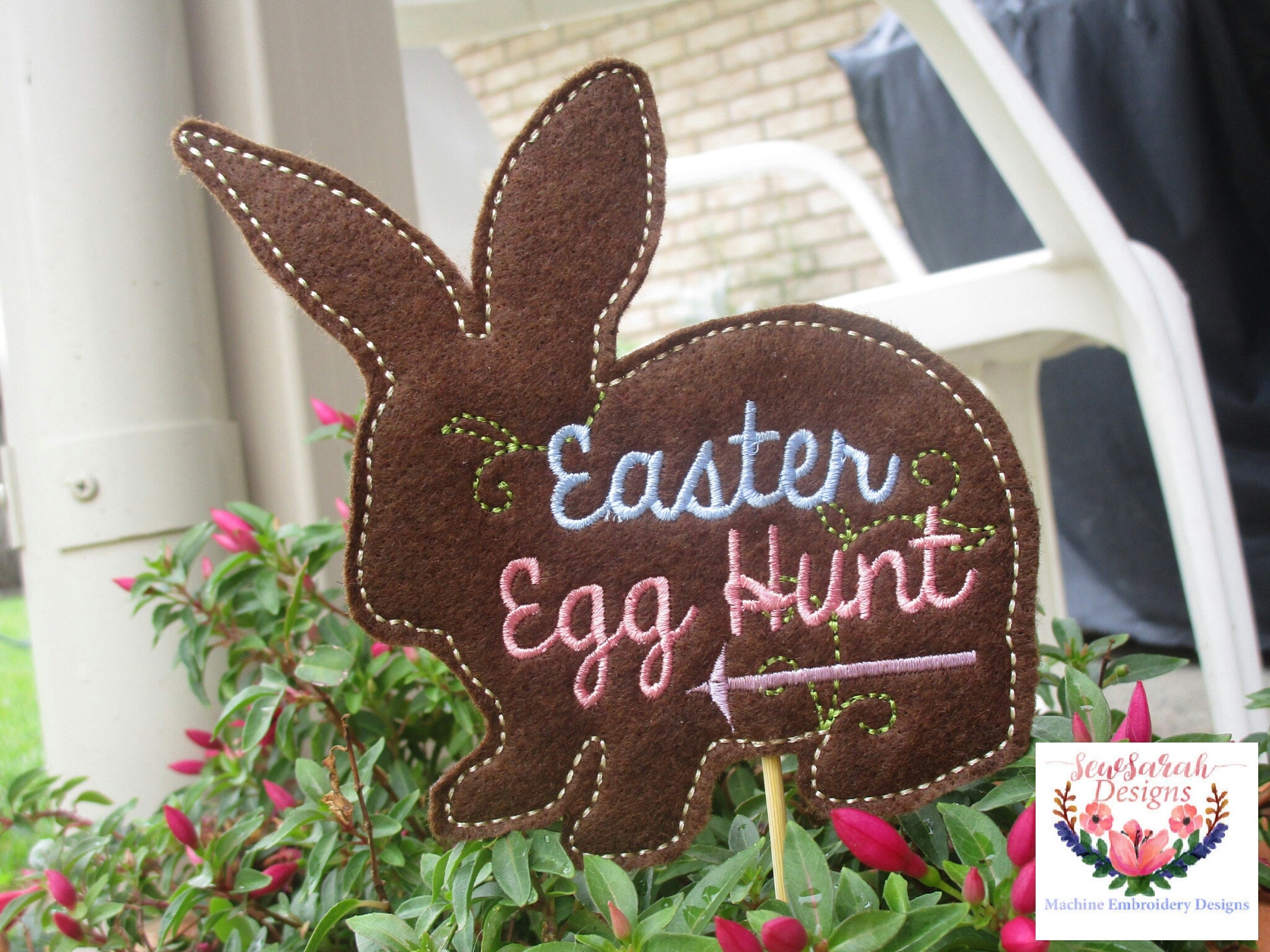 Machine Embroidery Design -set of Two in the Hoop Easter Egg Hunt Bunny ...