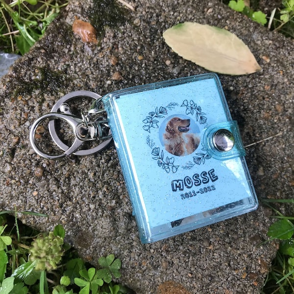 Photo Card Album Keychain - Etsy