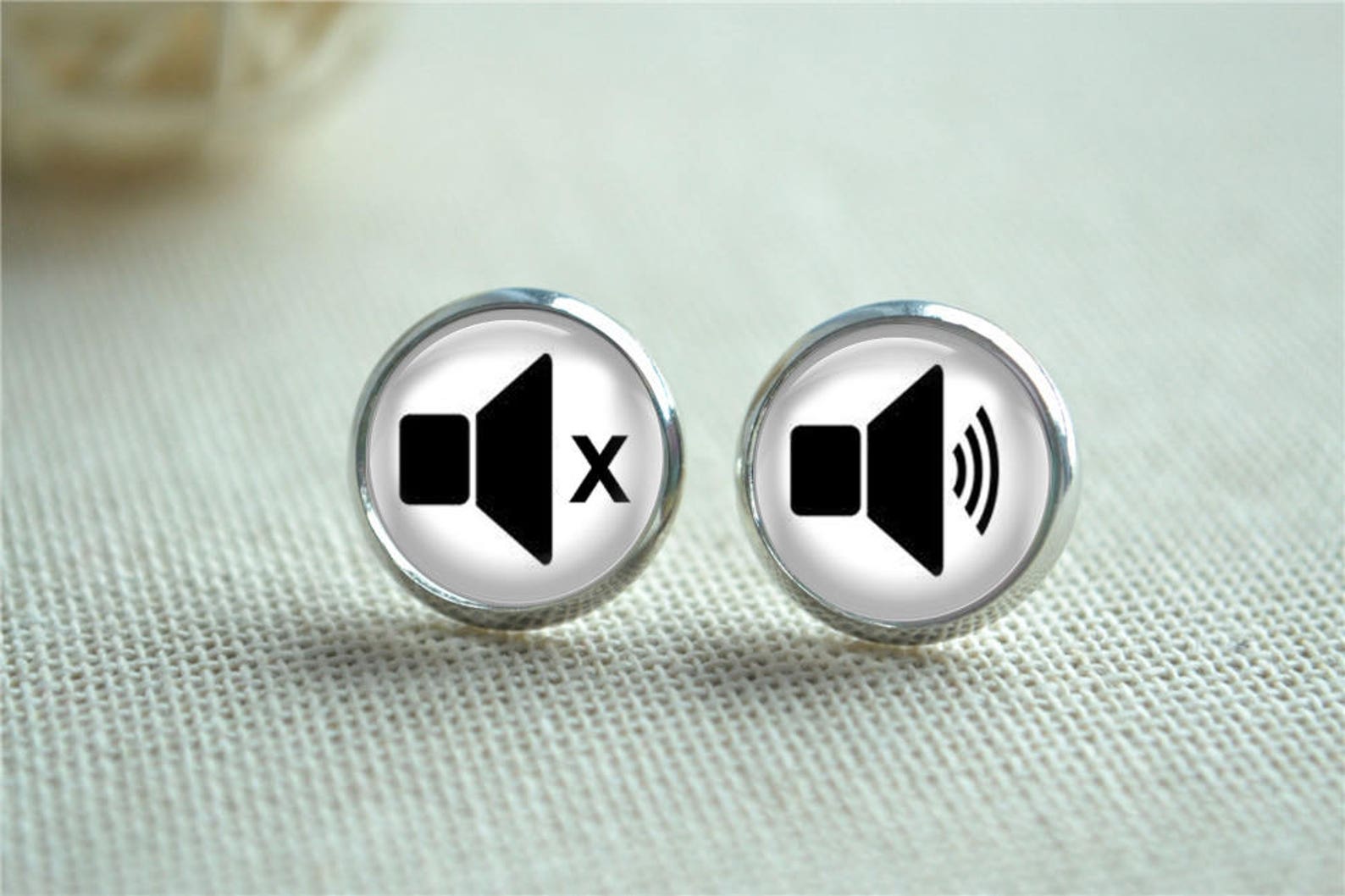 Deaf Earrings,i'm Deaf Stud Earrings, Volume Icon Stud Earrings, Sound ...