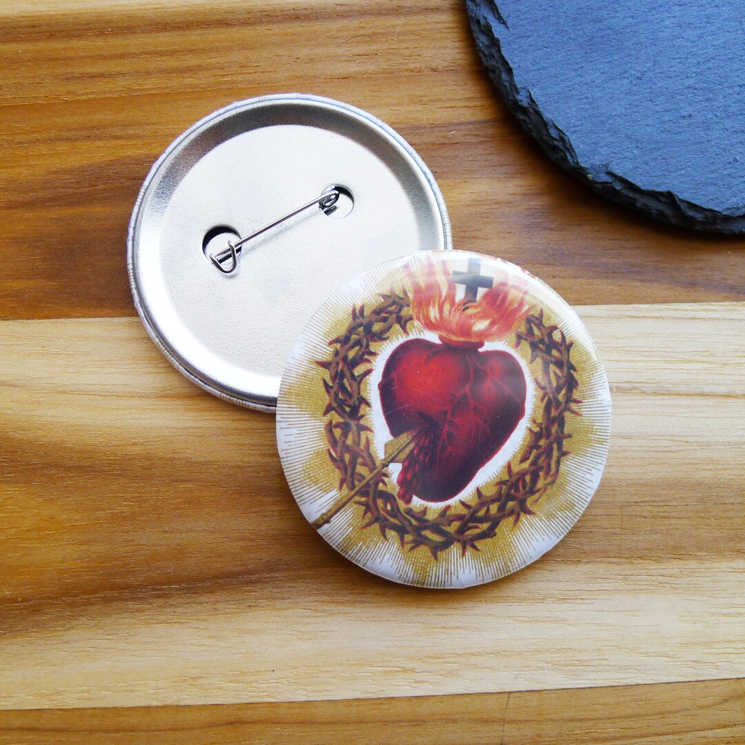 Sacred Heart Button Pin 2.25 X 2.25 Canvas Bag Pin Religious Pin for ...