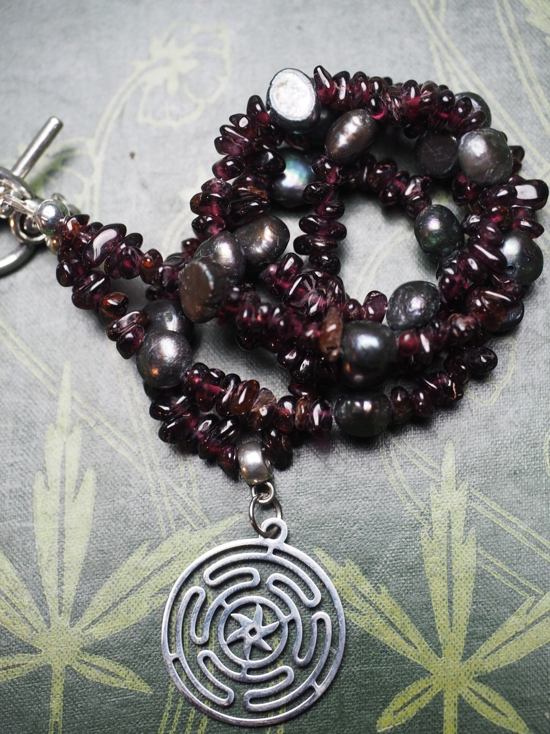Hekate's Wheel Garnet & Pearl Ritual Necklace Pagan - Etsy