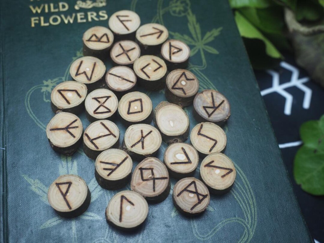 25 Elder Futhark English Ash WOOD Runes - Pagan, Norse, Witchcraft ...