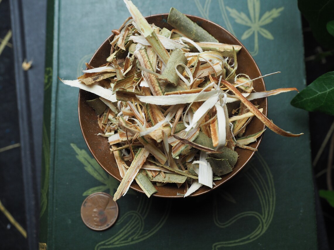 Avalon Ash Tree Bark for the World Tree Spellwork Charms or - Etsy