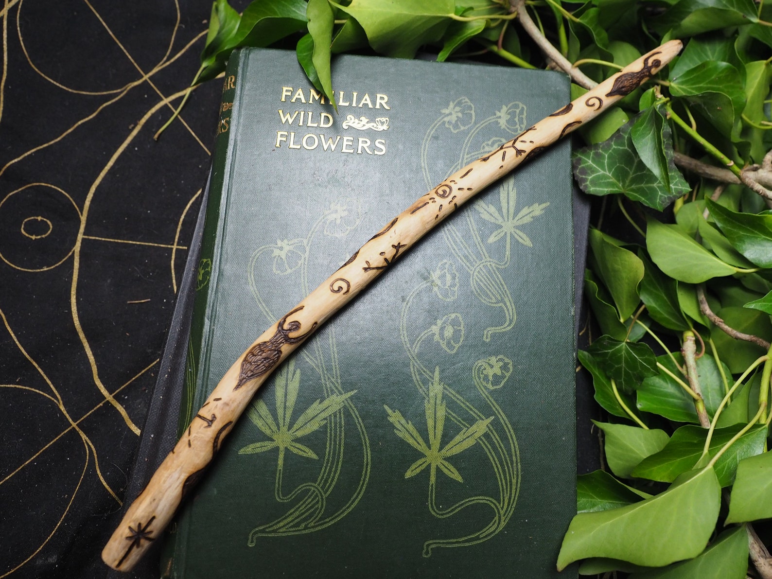 Rowan Wood Star Goddess Wand for Protection and Fey Workings - Etsy