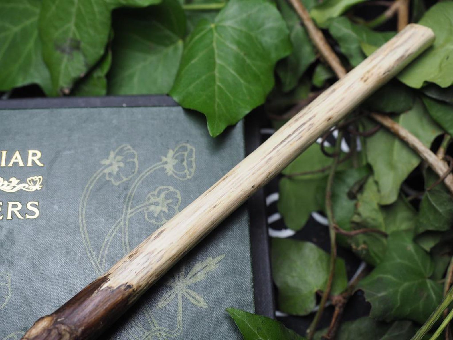 Burdock Witches Wand - for Binding Magic - Witchcraft, Wicca Herb Wand ...
