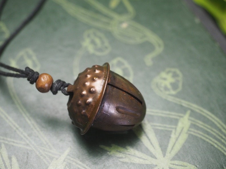 Acorn Bell Pendant to Bring Strength, Courage & Protection - Oak ...
