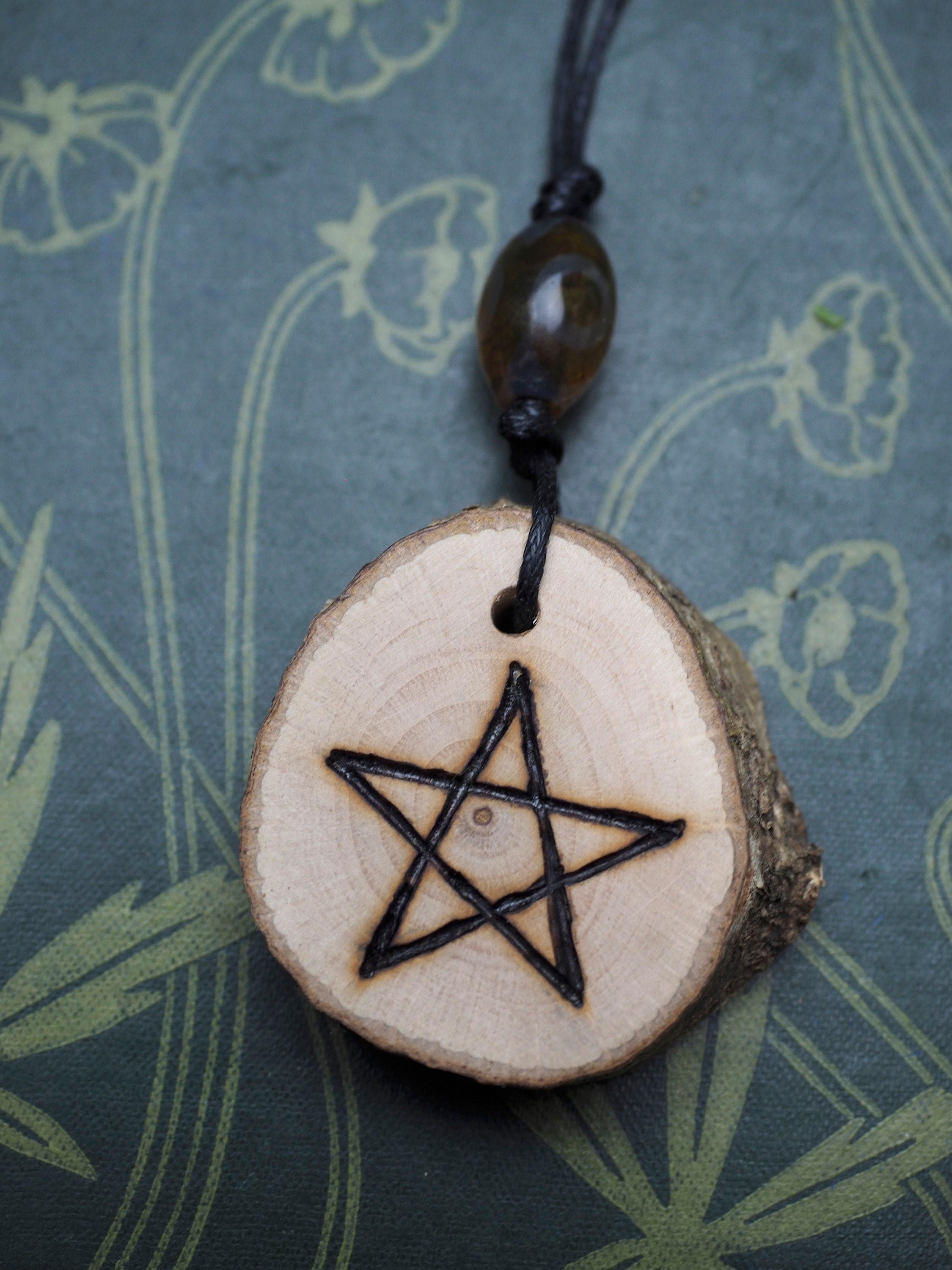 Avalon Hazel Wood Pentagram Pendant - for Wisdom - Pagan, Wiccan ...