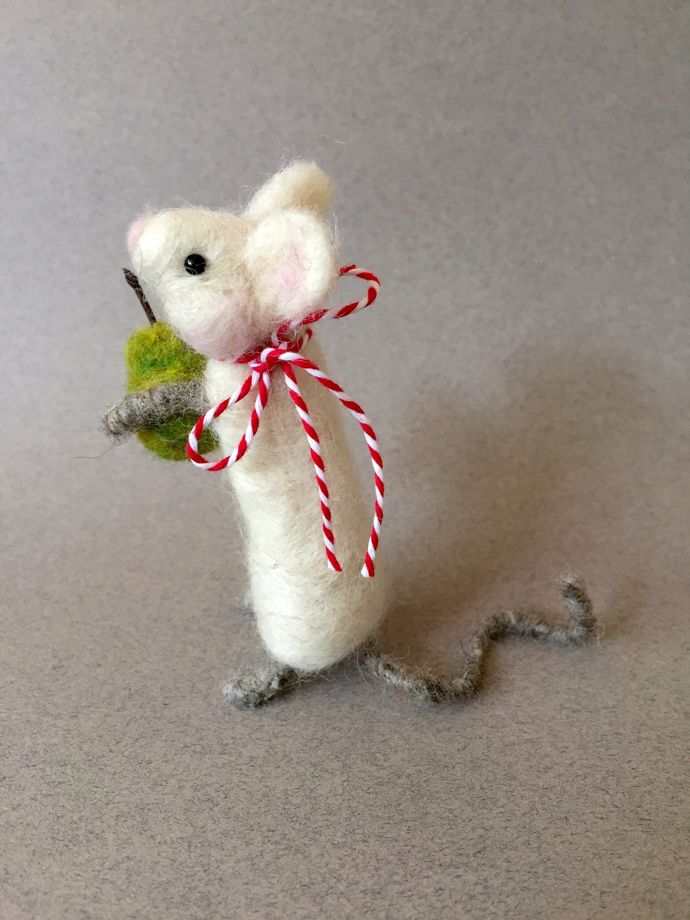 Needle Felted White Wool Mouse With a Bakers Twine Bow and - Etsy