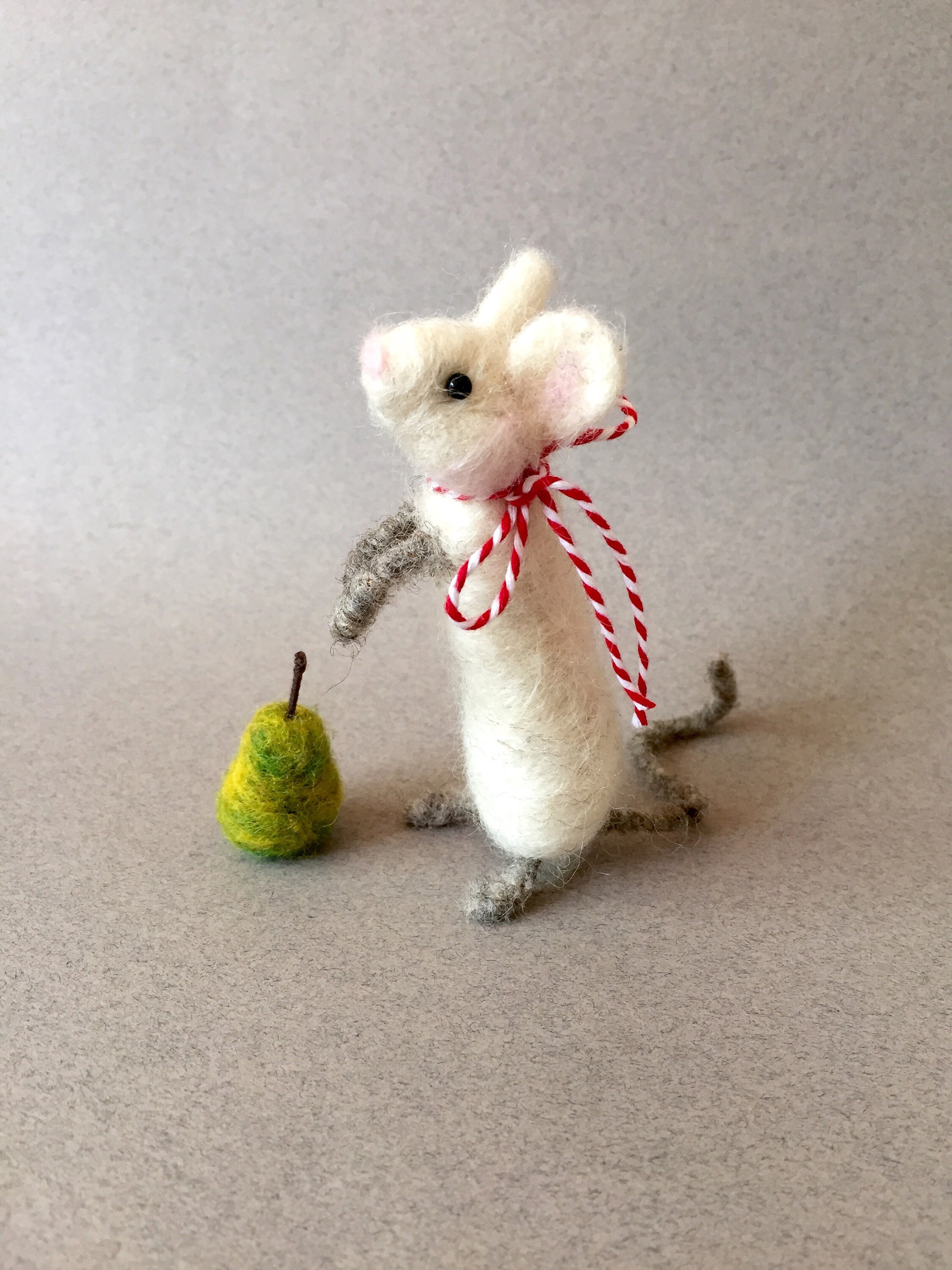 Needle Felted White Wool Mouse With a Bakers Twine Bow and - Etsy