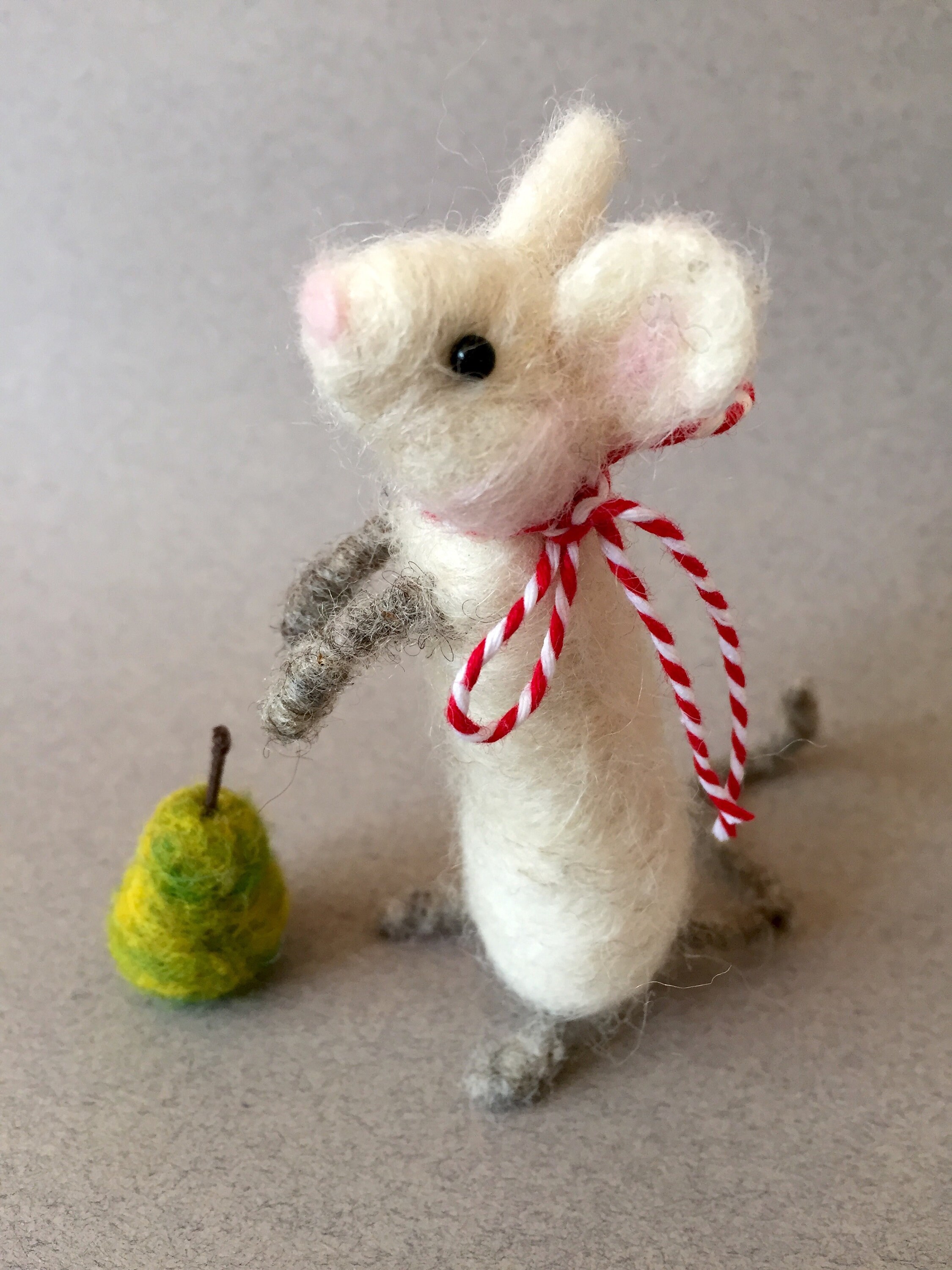 Needle Felted White Wool Mouse With a Bakers Twine Bow and - Etsy