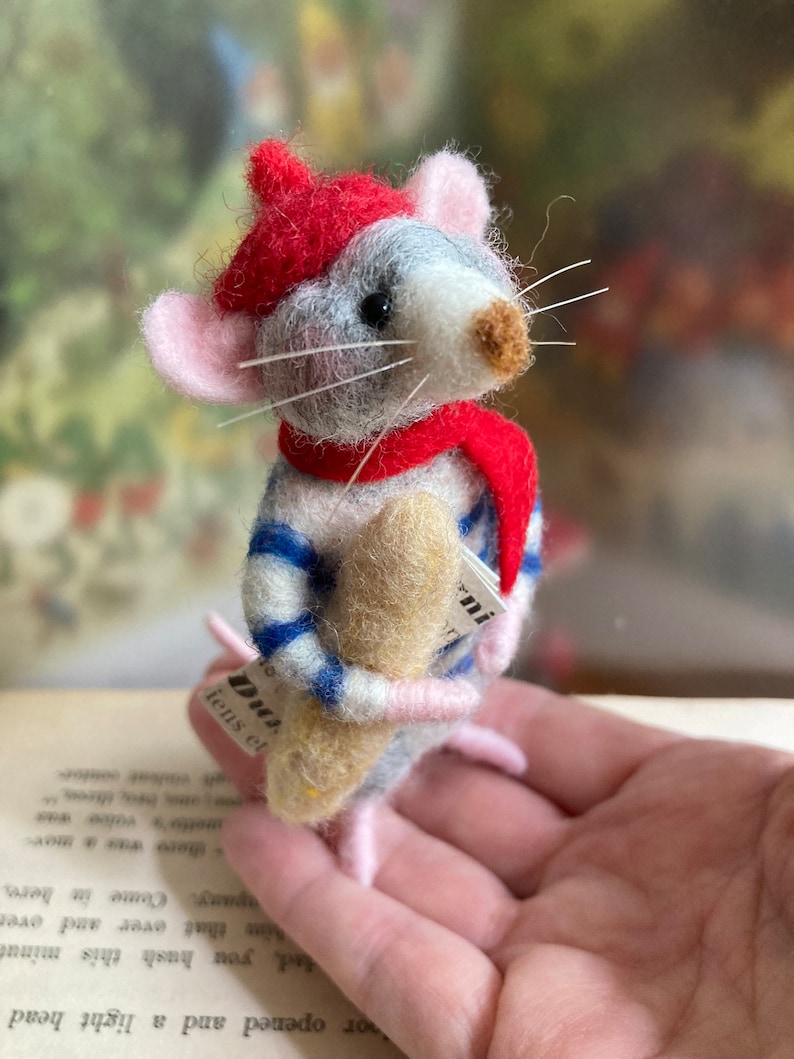 Needle Felted French Mouse With Beret and Baguette, Woodland Animal ...