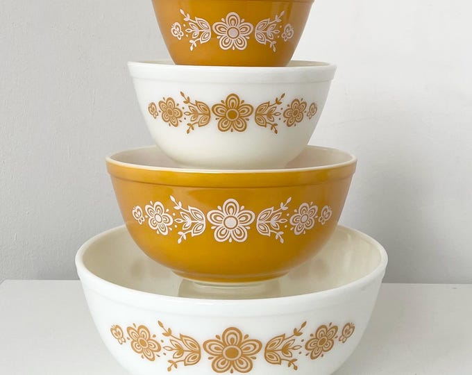 Pyrex Butterfly Gold 4 Piece Set Nesting Bowls-mixing Bowls - Vintage ...