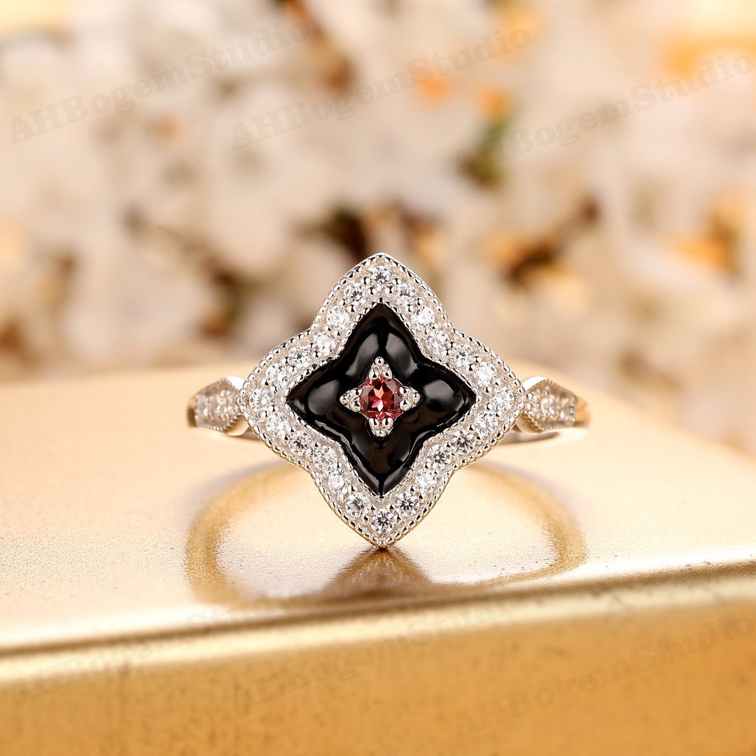 Design 0.21CT Round Cut Natural Red Tourmaline Center Female Ring Halo ...