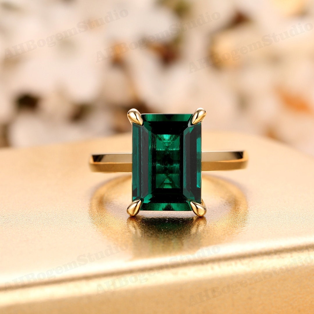 Solitaire Gemstone Ring,4ct Lab Created Emerald Engagement Ring ...