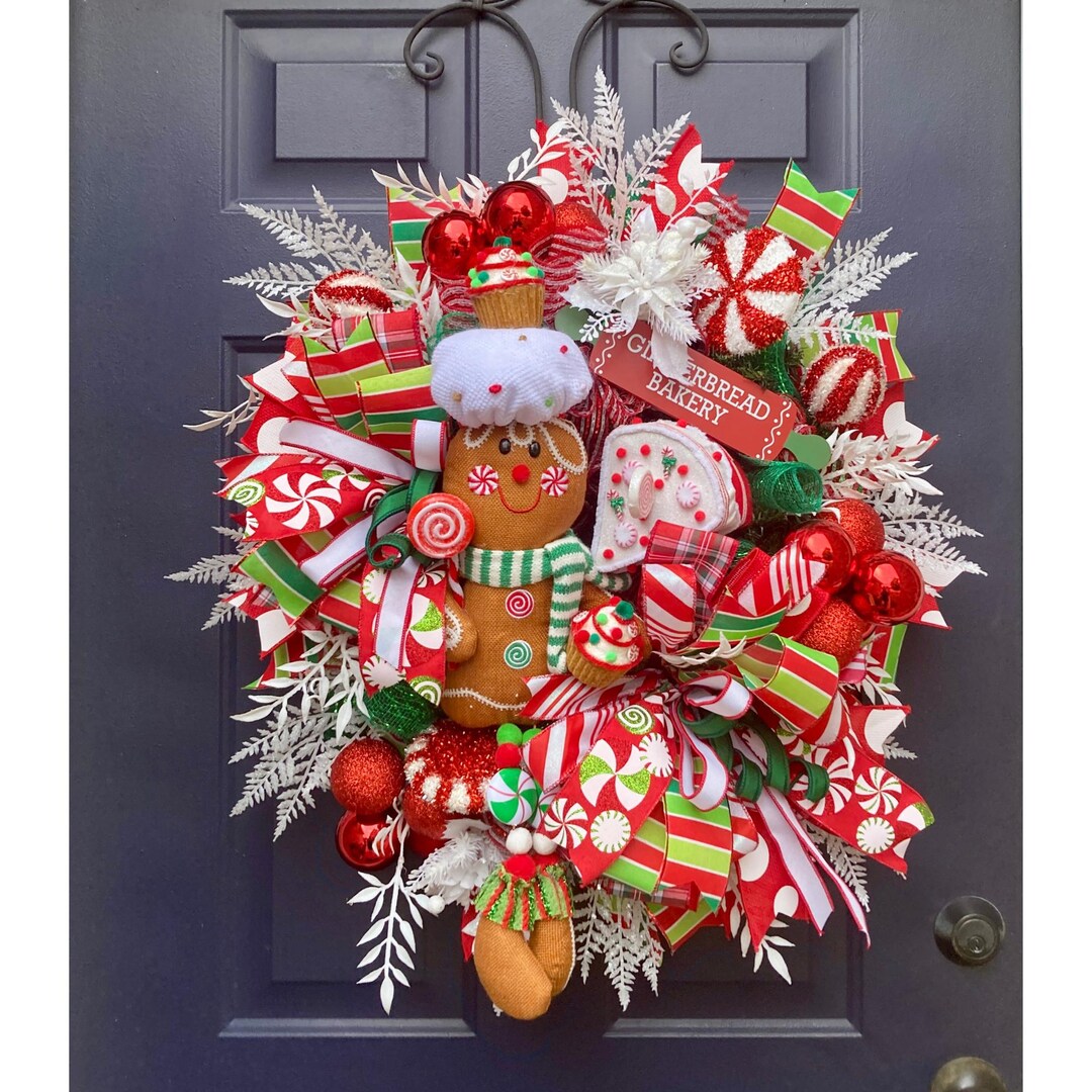 Christmas Gingerbread Wreath, Festive Holiday Wreath, Sweet Shop Decor ...