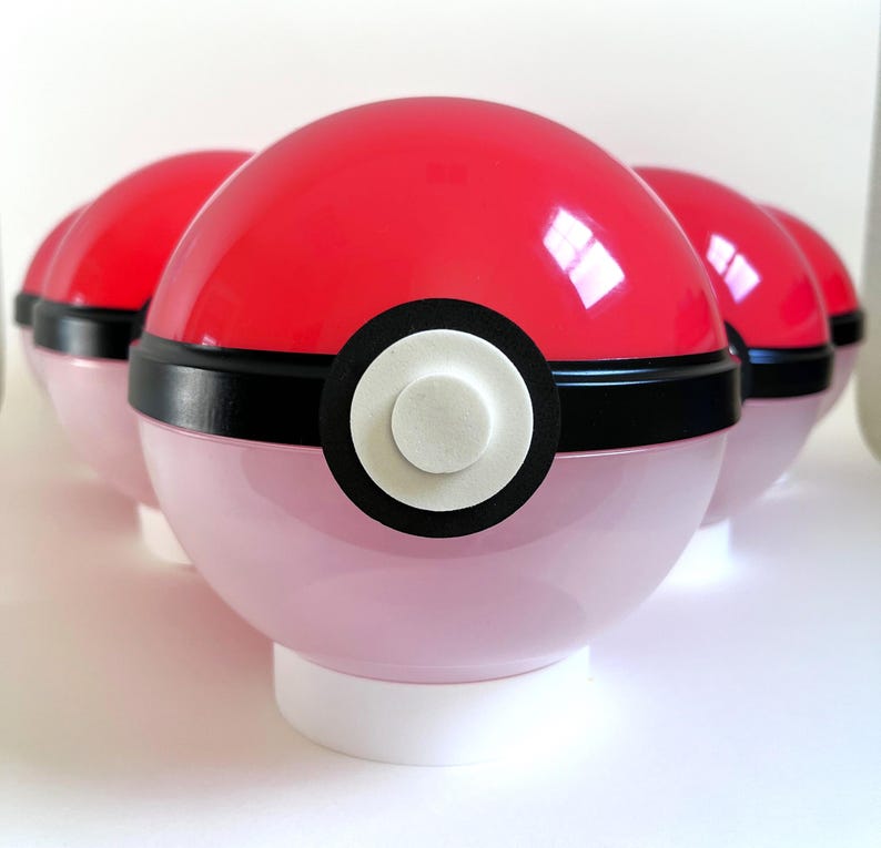 Pokemon Pokeball Party Favor Ball, Container for Parties, Birthday Bags ...