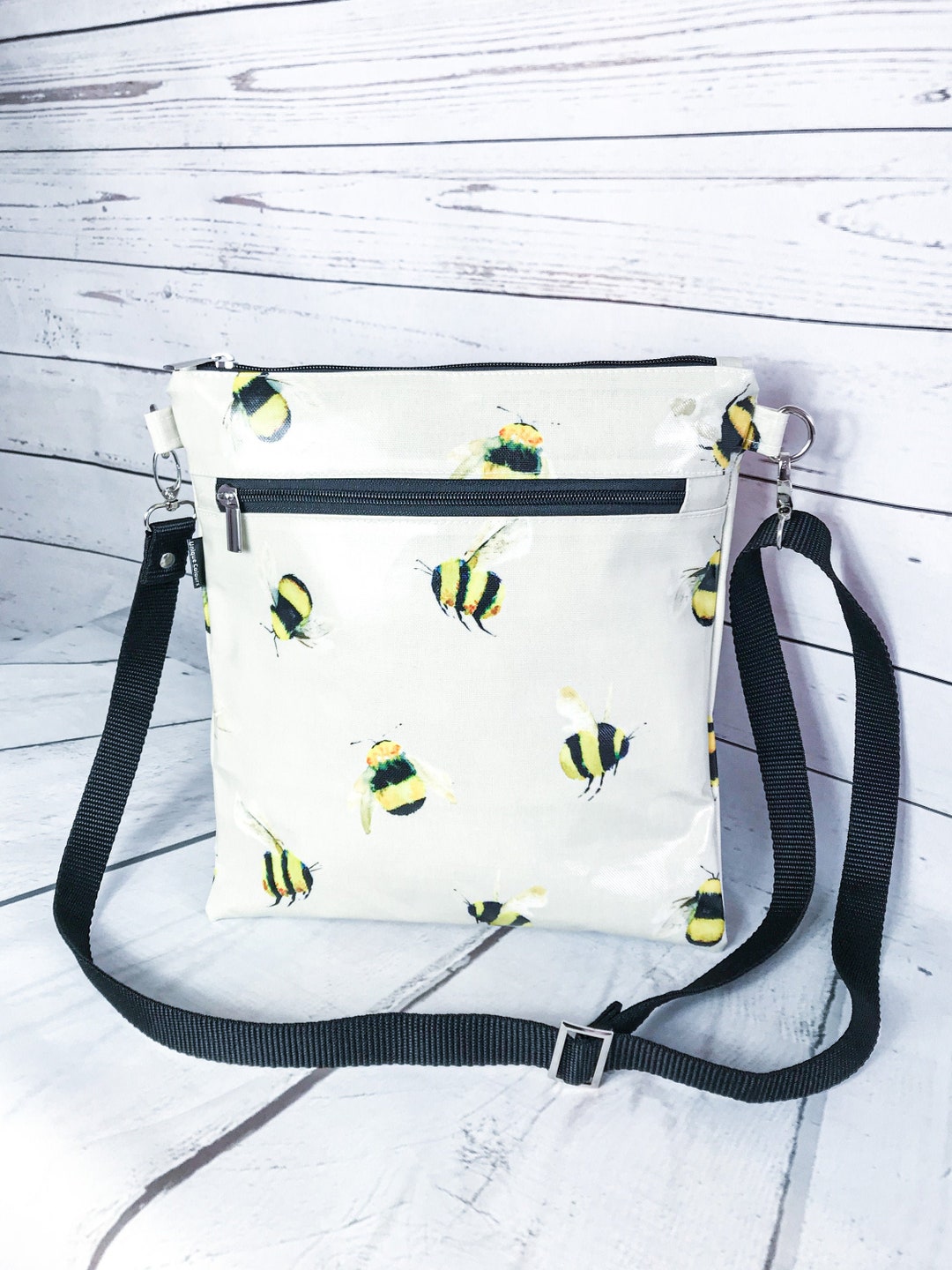 Oilcloth Crossbody Bag, Bee Print Wet Bag, Waterproof Messenger Bag ...