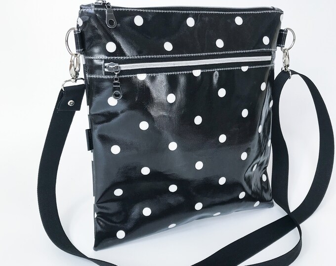 Oilcloth bags handmade totes shoulder bags by myuniquecolours