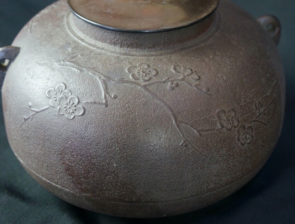 Japan Tea Ceremony Sand Cast Iron Kettle Chagama 1950s | Etsy