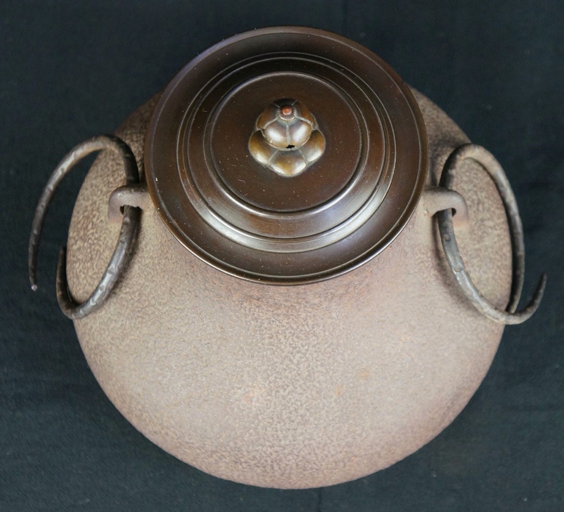 Japan Tea Ceremony Sand Cast Iron Kettle Chagama 1900s Japanese Craft ...