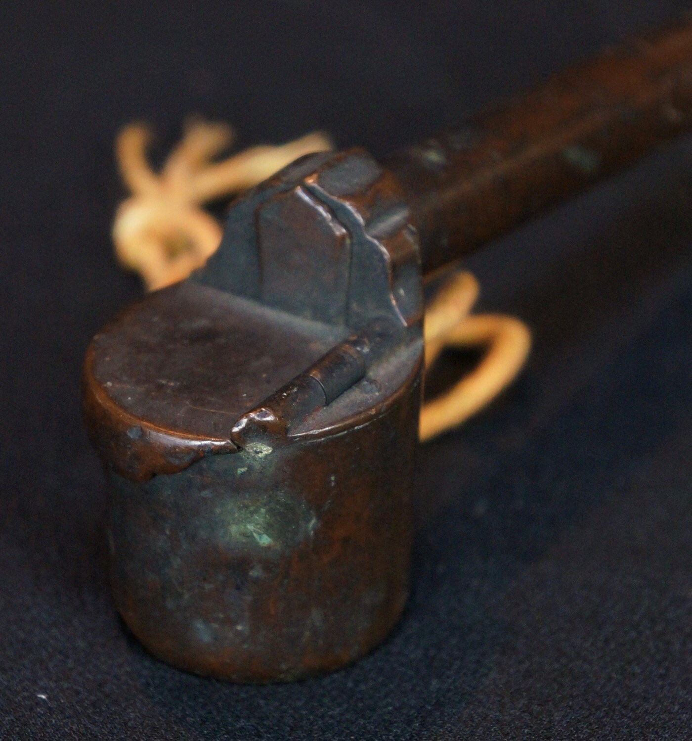 Collectible Glass Antique Yatate bronze portable ink well Samurai daily ...