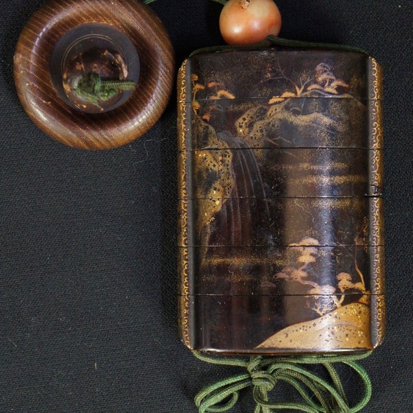 Japanese Inro - Etsy