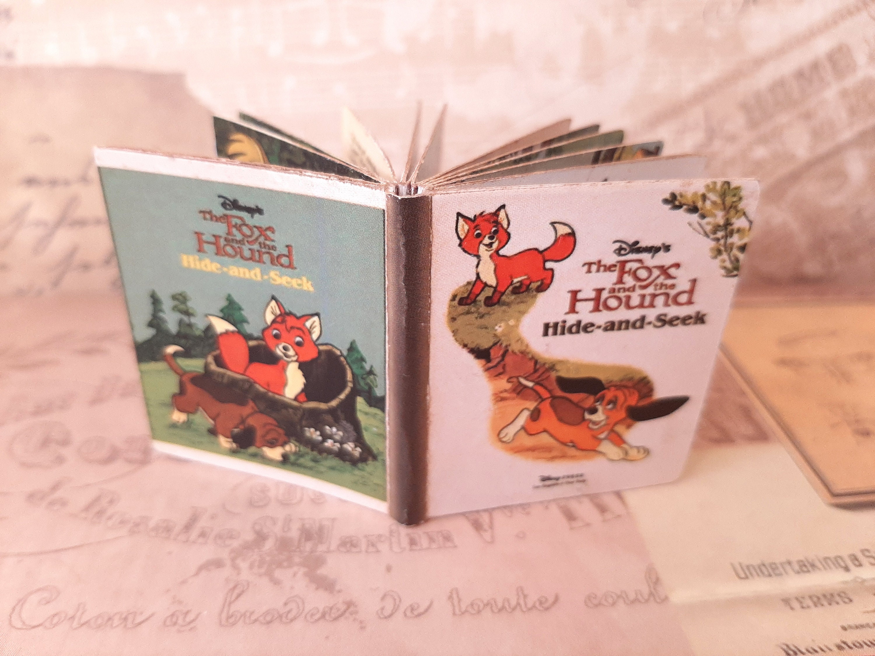 Miniature Vintage Book With 22 Pages DIY Readable Book for - Etsy