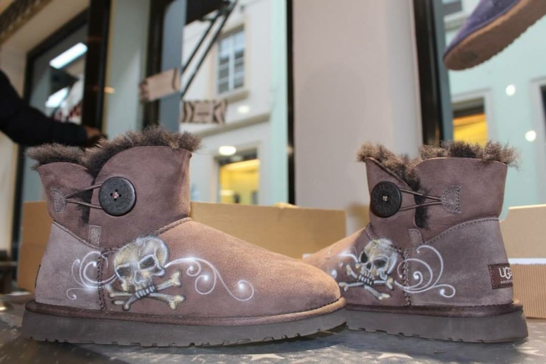 Custom Painted Airbrush UGG Australia Boots Gold Skull Winter Boots - Etsy