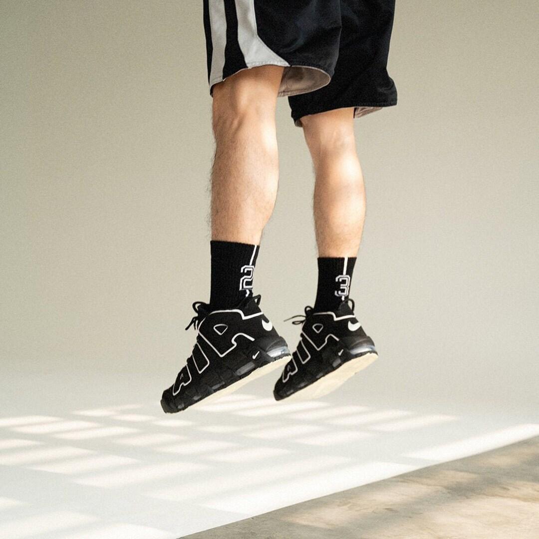 GOODPAIRSOCKS | Number Edition | Personalised Number Black Cushion Crew Sport Socks - Etsy