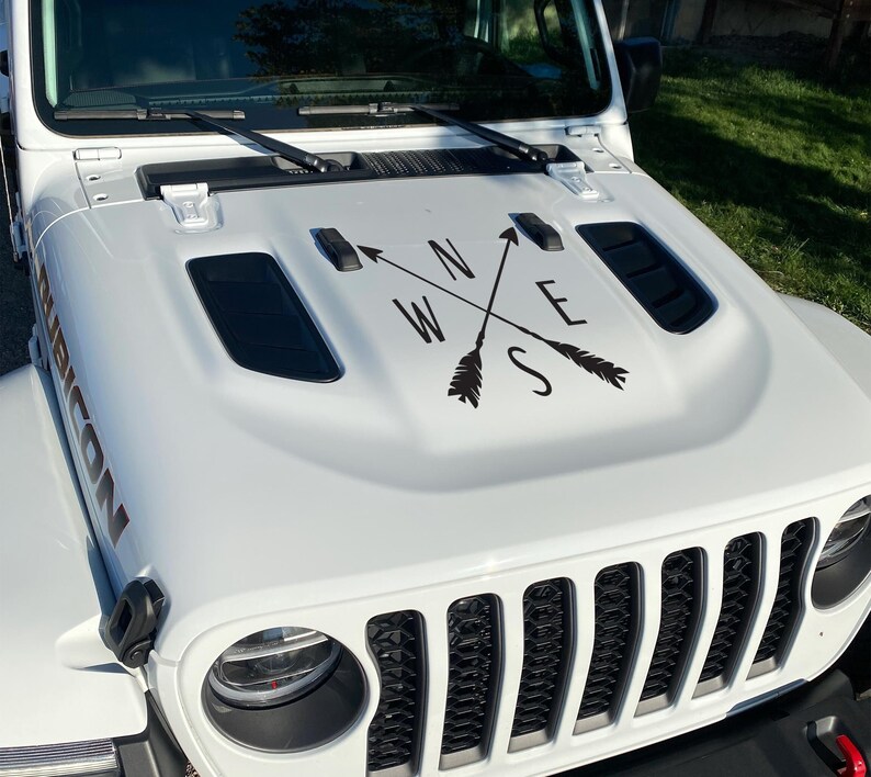 Crossed Arrows Compass Rose Vinyl Decal - Etsy