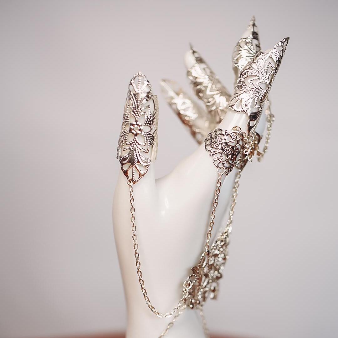 Silver Claw Gloves, Finger Armor Jewelry, Filigree Hand Jewelry, Gothic ...