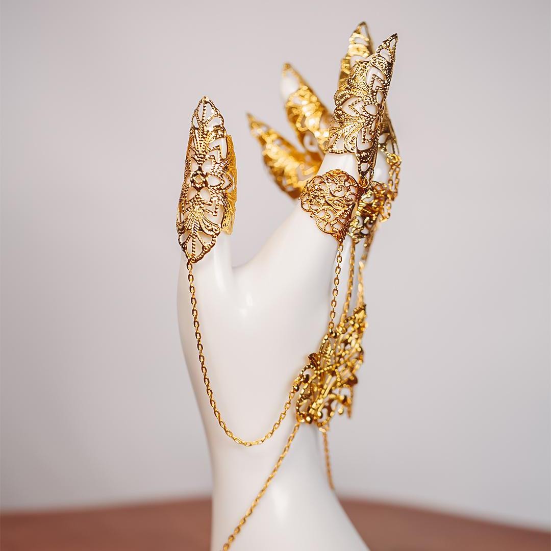 Golden Claw Gloves, Finger Armor Jewelry, Filigree Hand Jewelry, Gothic ...