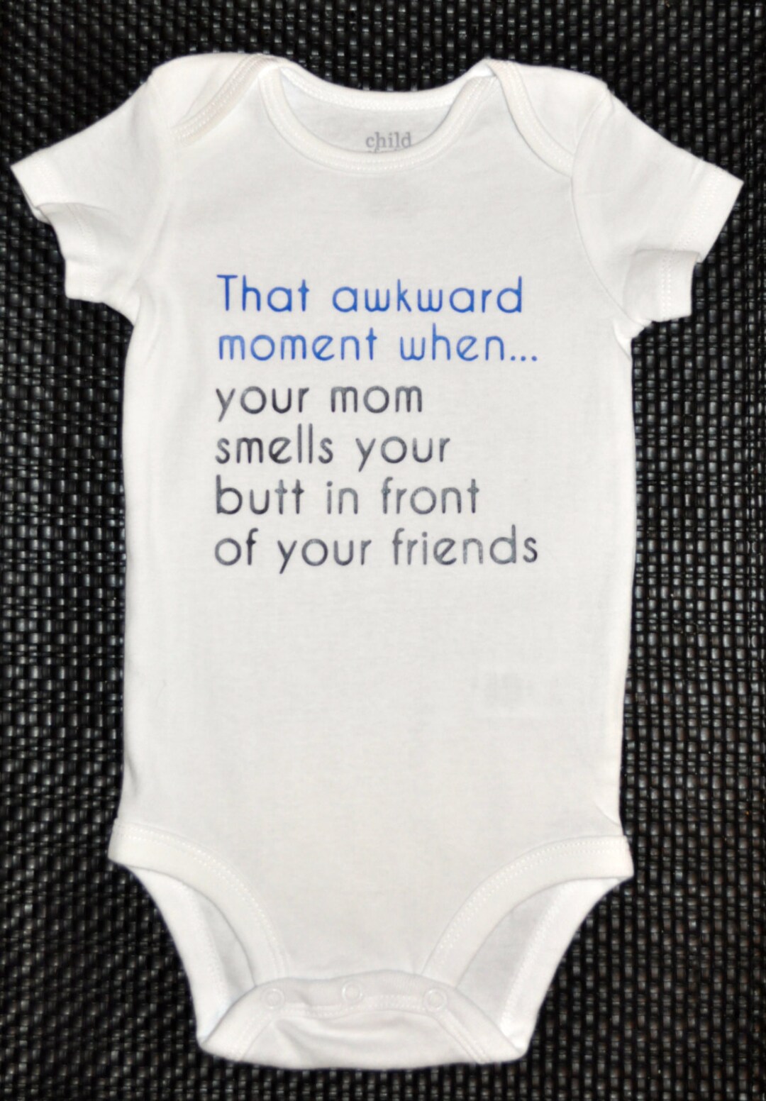 That Awkward Moment When Your Mom Smell Butt in Front of Friends, Funny ...
