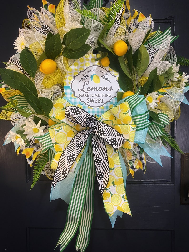 Lemon Wreath Summer 24 Inches Something Sweet Lemon Wreath Deco Mesh ...