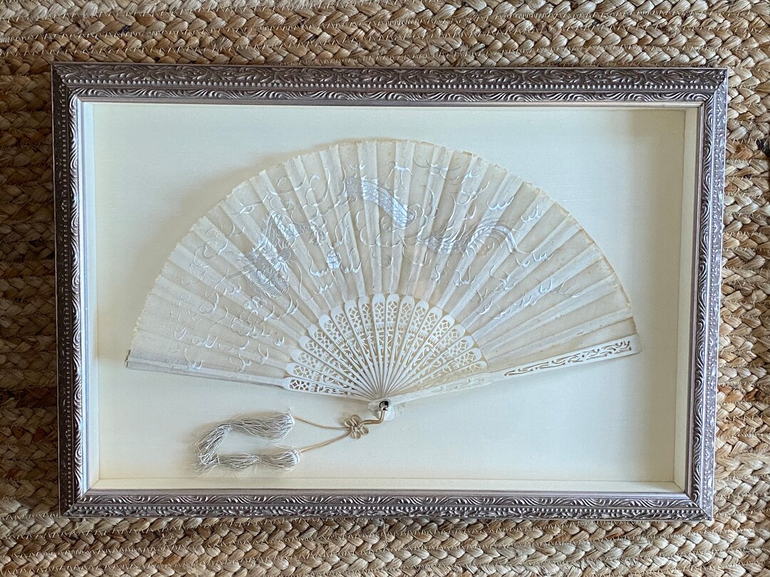 Exquisite Antique Chinese Silk Embroidered Hand Fan, Carved Ivory ...