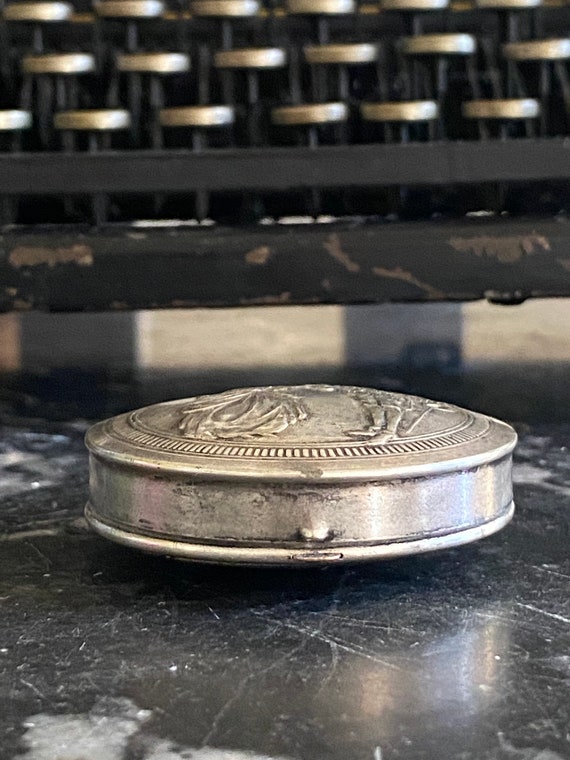 Antique Norida Powder compact, Aderon, Aristocrat li… - Gem