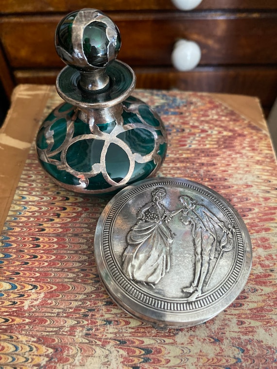 Antique Norida Powder compact, Aderon, Aristocrat li… - Gem